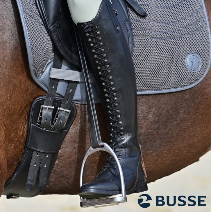 EquusVitalis Онлайн магазин - Вашият магазин за фураж и грижа за конете